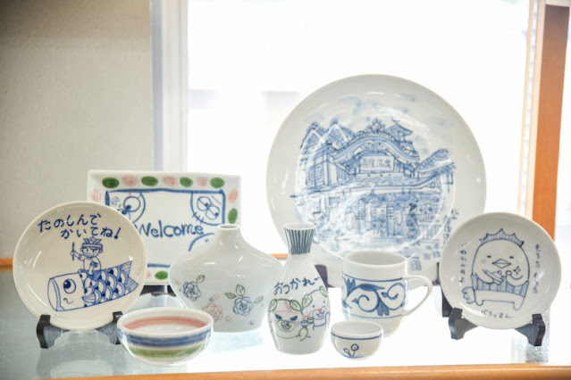 Tobe pottery is great and unique with hand-painted decorations